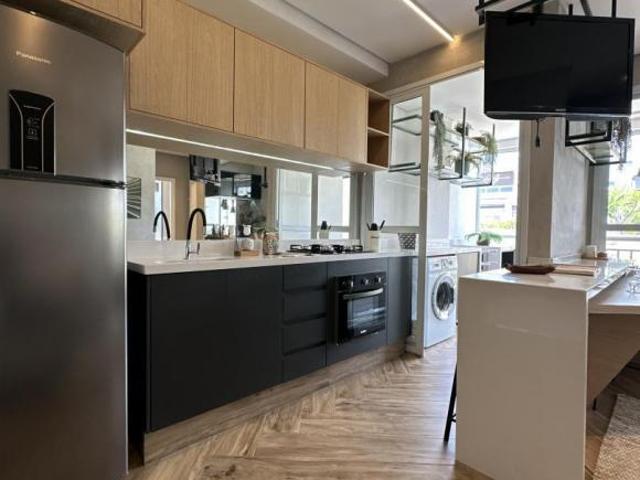 Apartamento à venda de 2 dormitórios com suíte e varanda gourmet no Jardim Rosolém, Hortolândia