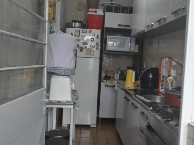 Apartamento à venda de 2 dormitórios no bairro Centro em Canoas