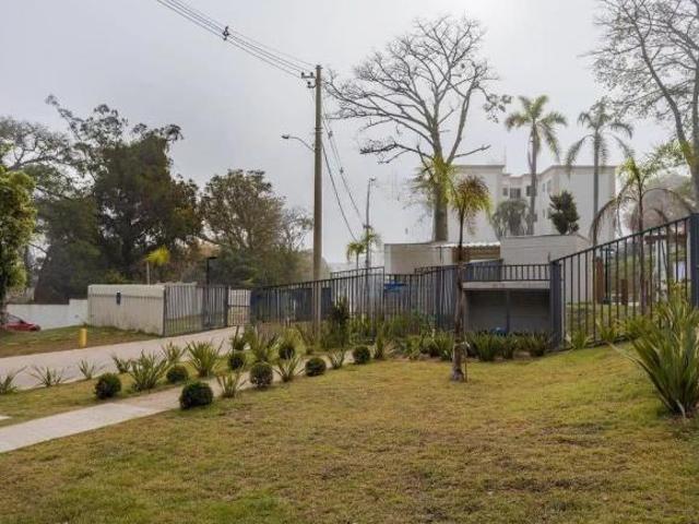 Apartamento á venda de 2 dormitórios no Bairro Protásio Alves