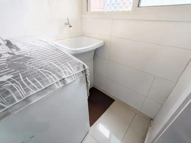 Apartamento à venda de 2 dormitórios na Tupi Praia Grande SP