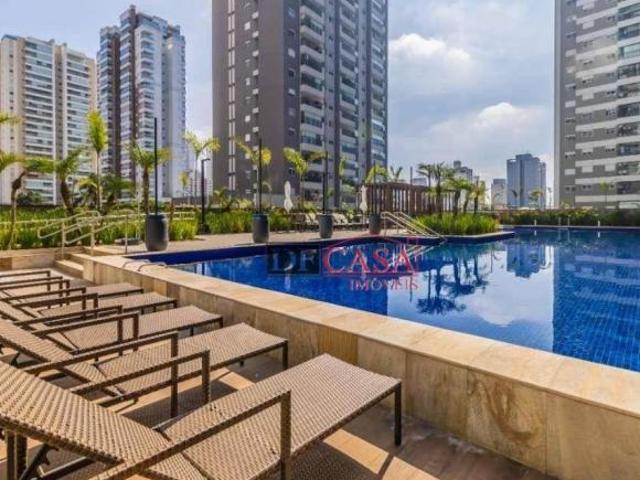 Apartamento à venda de 2 dormitórios, Suíte e Área Gourmet no Tatuapé