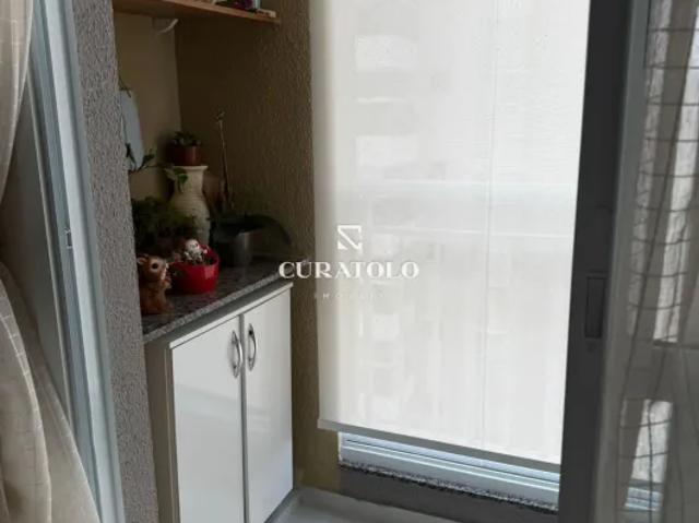 Apartamento à venda, de 2 quartos, vaga e varanda no Baeta Neves, São Bernardo