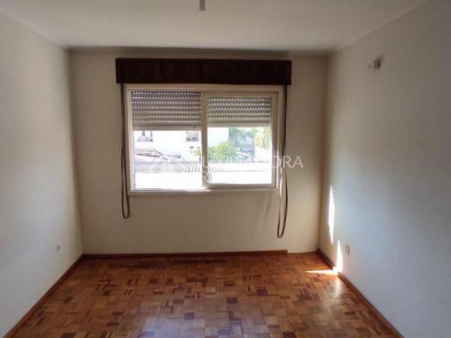 Apartamento a venda de 2 quartos em Porto Alegre RS