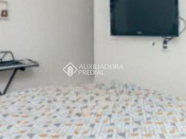 Apartamento a venda de 2 quartos no bairro Sarandi em Porto Alegre RS