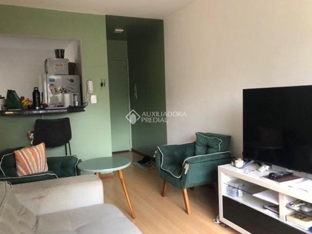 Apartamento a venda de 2 quartos no Centro