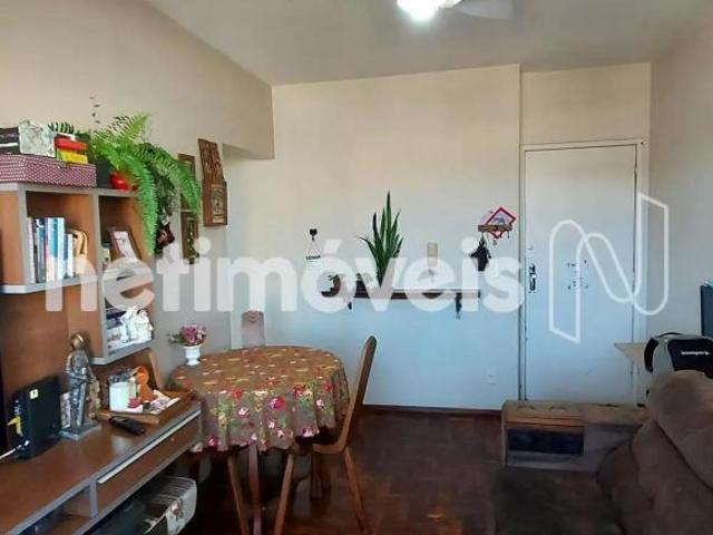 Apartamento à venda de 2 quartos no Colégio Batista