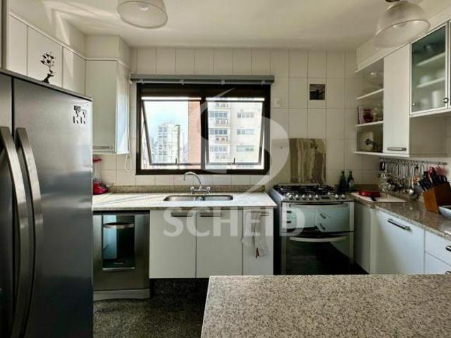 Apartamento a venda de 374,00m² útil, com 4 quartos, na Vila Mariana