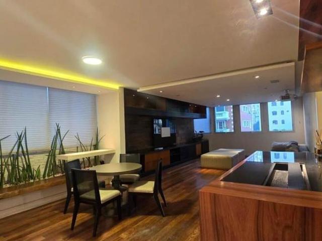 Apartamento à venda de 3 dormitórios na Alameda Ministro Rocha Azevedo Cerqueira César SP