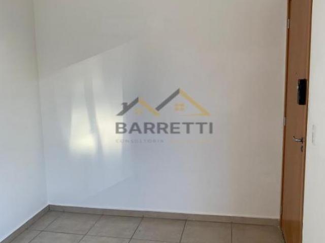 Apartamento à venda de 46m² com 2 quartos, 1 banheiro e 1 vaga de garagem no Con