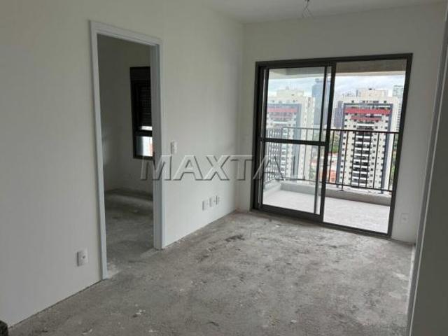 Apartamento à venda de 47m² com 2 quartos e 1 suíte, em Santo Amaro, próximo a estação Borba Gato