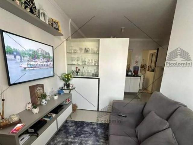 Apartamento a venda de 49 m² na Vila Carrão, 2 dormitórios, 1 banheiro, lavanderia, área de serviço