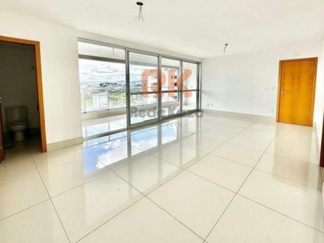 Apartamento a venda de 4 quartos no bairro Itapoã