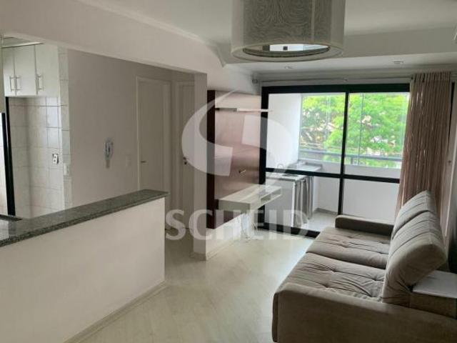Apartamento a venda de 55,00m² útil, com 2 quartos e 1 vaga em Moema