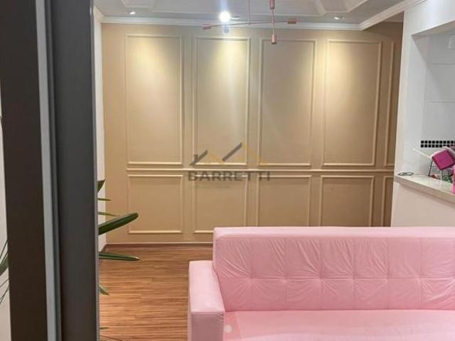 Apartamento à venda de 55m² com 2 quartos, 1 banheiro e 1 vaga de garagem no Con