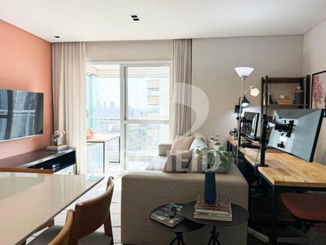 Apartamento a venda de 64,00m² útil, com 1 quarto suíte e 1 vaga na Vila Mascote