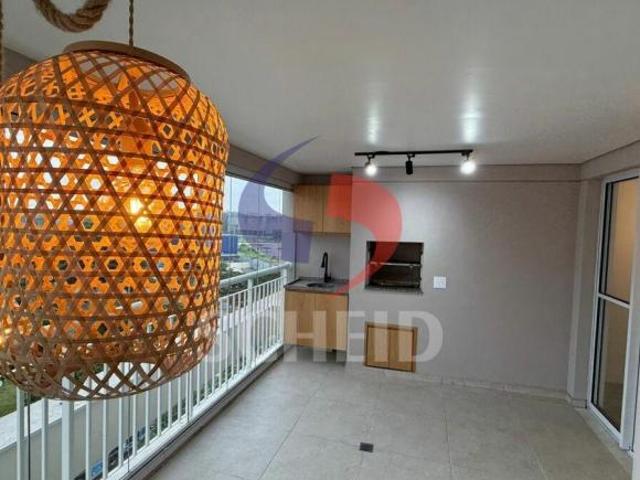 Apartamento a venda de 65,00m² útil, com 2 quartos e 1 vaga, no Santo Amaro