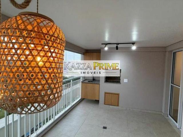 Apartamento a venda de 65,00m² útil, com 2 quartos e 1 vaga, no Santo Amaro