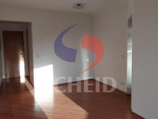 Apartamento a venda de 61,00m² útil, com 2 quartos e 1 vaga na Vila Santa Catarina