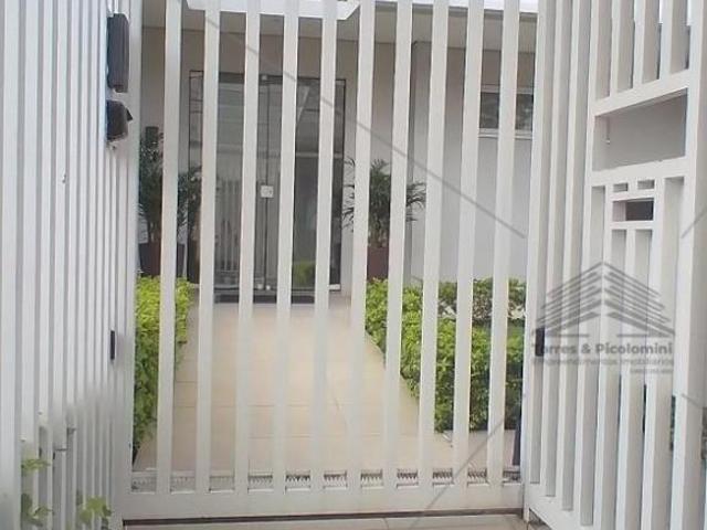Apartamento a venda de 62 m² na Saúde, 2 dormitórios, 1 suíte, 2 banheiros, lavanderia, varanda, nun