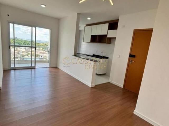 Apartamento à venda de 72m² | 03 dormitórios, sendo 01 suíte e 02 vagas de garagem | Edifício Grand
