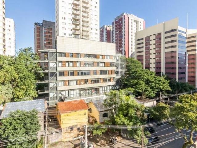 Apartamento a venda de 85,00m² útil, com 2 quartos e 1 vaga na Vila Madalena