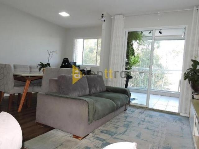 Apartamento à venda de 95m2, 3 dormitórios e 2 vagas no Condomínio Vitallis