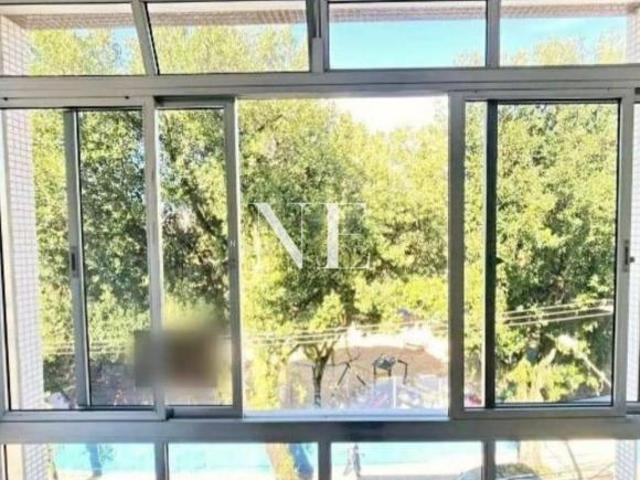Apartamento à venda de 96m² Bairro Ponta da Praia