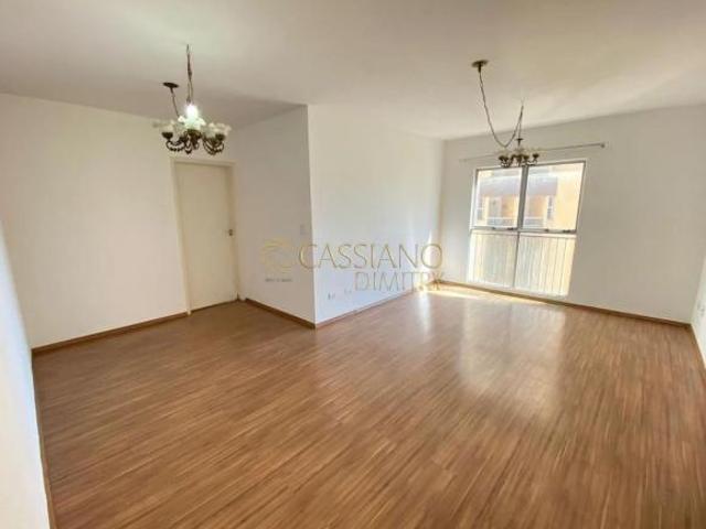 Apartamento à venda de 90m² | 03 dormitórios, 01 banheiro e 01 vaga de garagem | Edifício Montreal