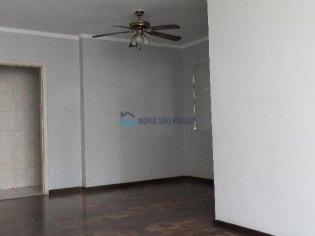 Apartamento à venda de 90m², 2 dormitórios, 1 vaga, Cerqueira Cesar