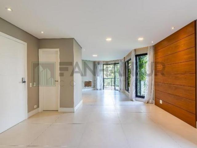 Apartamento à Venda e Aluguel na Vila Nova Conceição, São Paulo SP: 2 quartos, 2 suítes, 2 salas, 3