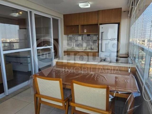 Apartamento à venda e locação,mobiliado,1 dormitório e 1 vaga, próximo ao metrô