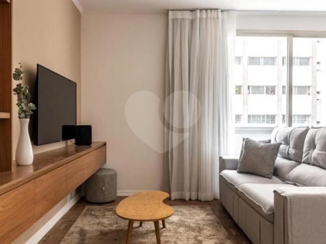 Apartamento à Venda e Locação com 3 quartos Pinheiros