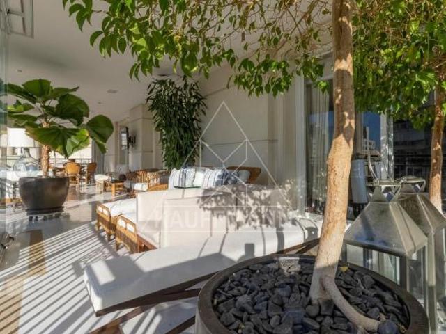 Apartamento à Venda e Locação em Santa Cecília 4 Dormitórios 4 Suítes, 6 Vagas, 612m² A.U
