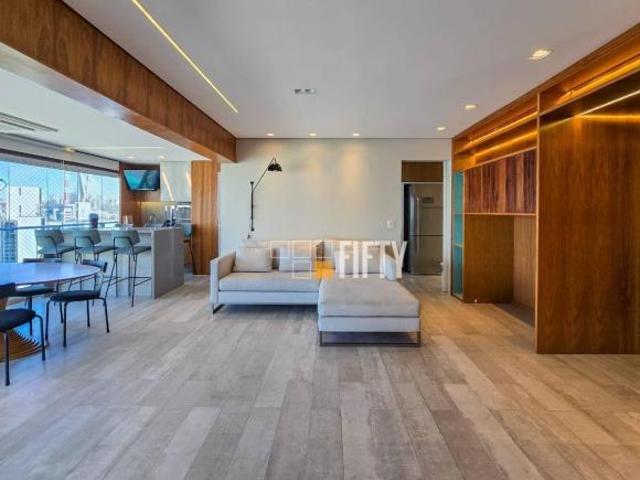 Apartamento à venda e locação, 132m², 3 suítes, living integrado, varanda gourmet com churrasqueira