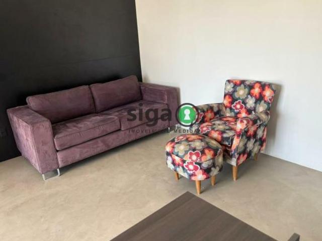 Apartamento á venda e locação 38m² c/ vaga de garagem, localizado na Chácara Santo Antônio/São Pailo