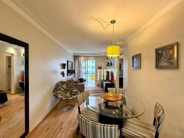 Apartamento à venda, 65m², 2 dormitórios e 1 vaga Campo Belo São Paulo/SP