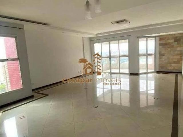 Apartamento à Venda e Vago com 168m², 3 Suítes com 5 Vagas no Barcelona