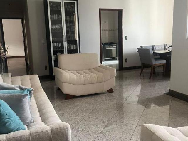 Apartamento à Venda Edifício América do Norte | 248m² | 4 Quartos