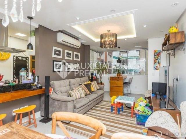 Apartamento à venda Edifício Timbaúva, Porto Alegre