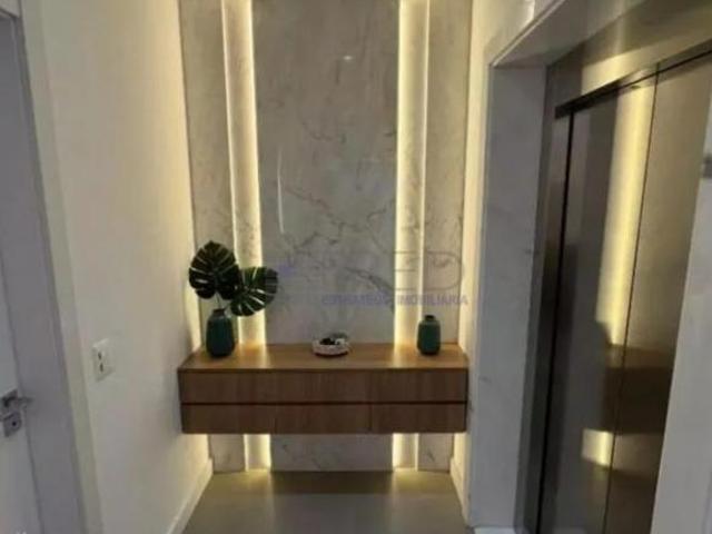APARTAMENTO A VENDA EDIFICIO TRIANON ANDAR ALTO LINDO