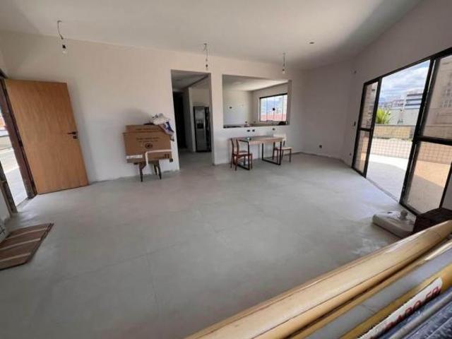 Apartamento à venda em Maitinga com 162 m², 3 quartos, 3 vagas