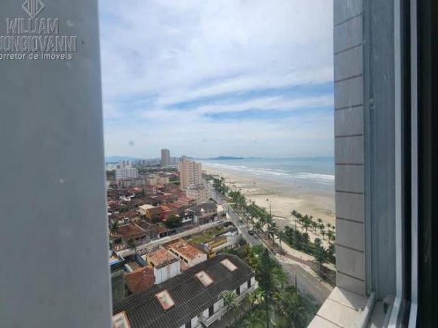 Apartamento à Venda em Maracanã, Praia Grande SP
