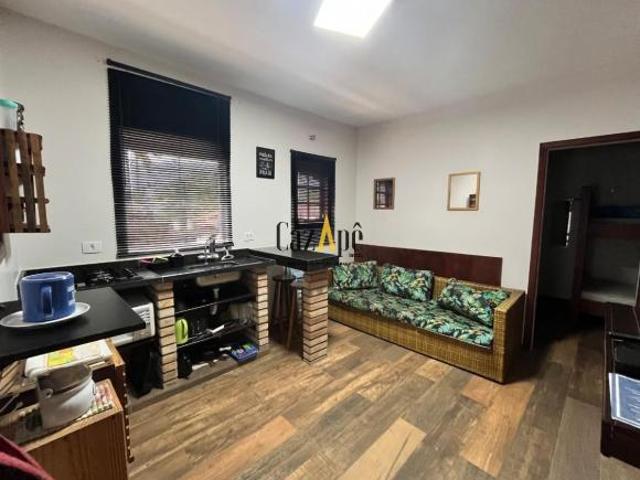 Apartamento à venda em Maresias, 1 dormitório, sala e cozinha americana integradas com a varanda e