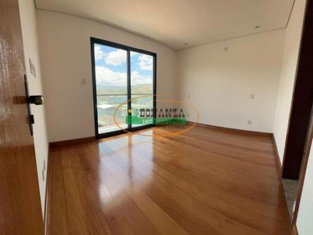 Apartamento à venda em Mariana