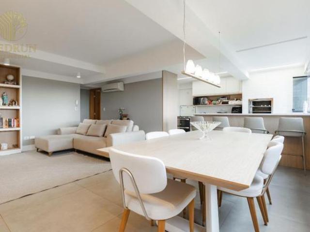 Apartamento à venda em Maringá, Zona 07, com 2 quartos, com 83.6 m², Edificio Cobogós