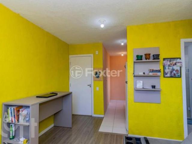 Apartamento à venda em Mário Quintana com 40 m², 2 quartos, 1 vaga