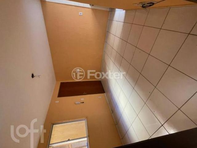 Apartamento à venda em Mário Quintana com 38 m², 2 quartos, 1 vaga