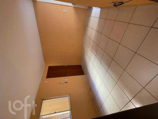 Apartamento à venda em Mário Quintana com 38 m², 2 quartos, 1 vaga