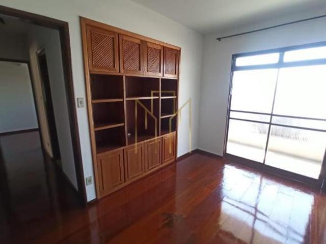 Apartamento à venda em Martins