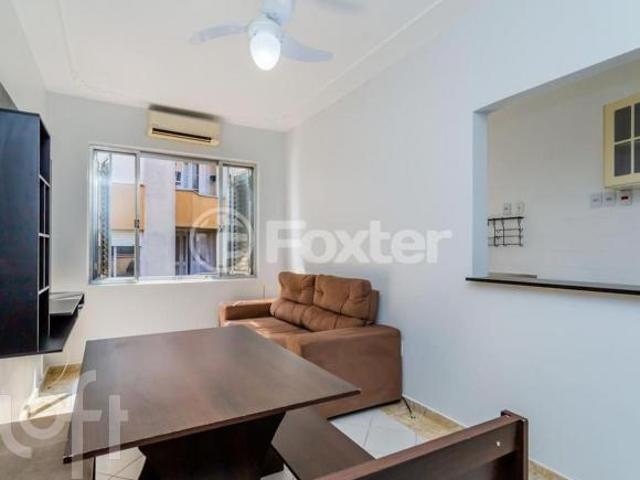 Apartamento à venda em Menino Deus com 42 m², 1 quarto, 1 suíte